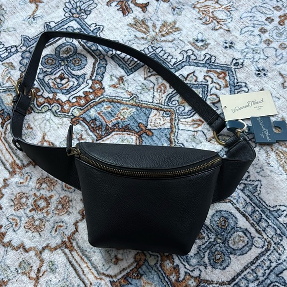 Universal Thread | Bags | Universal Thread Black Belt Bag | Poshmark